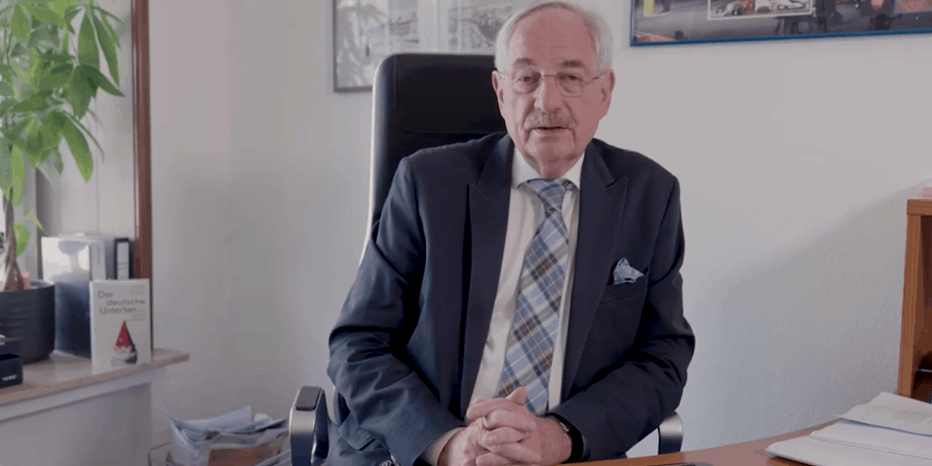 Wirbel um CDU-Abgeordneten: Hat er „Flüchtlinge“ mit Stall-Tieren ... Wirbel um CDU-Abgeordneten: Hat er „Flüchtlinge“ mit Stall-Tieren ...